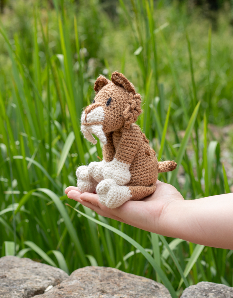 Sabre-Toothed Tiger Crochet Kit | TOFT
