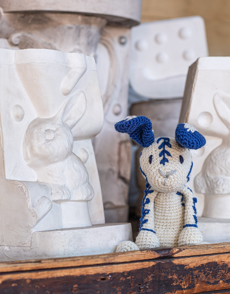 Dalton the Rabbit Figurine Kit | TOFT