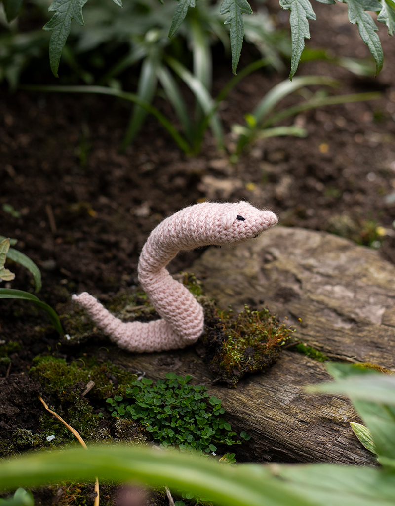 Beginner Earthworm Crochet Kit | TOFT