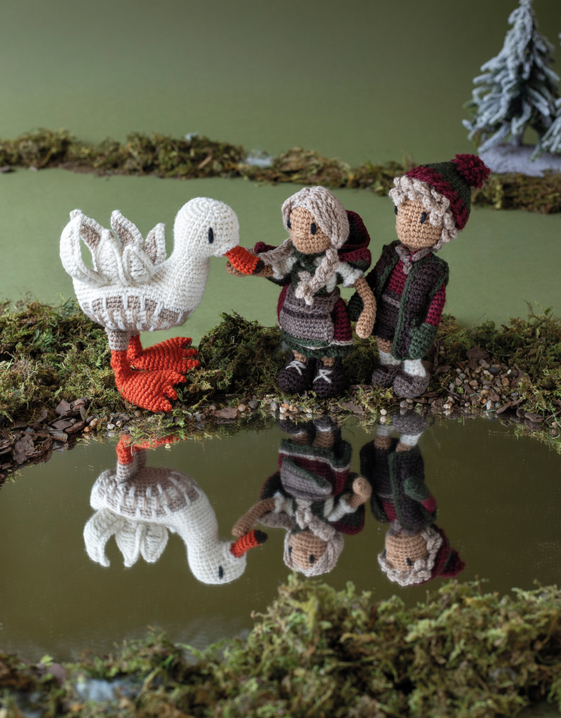 Hansel and Gretel Fairy Tales Crochet Kit | TOFT
