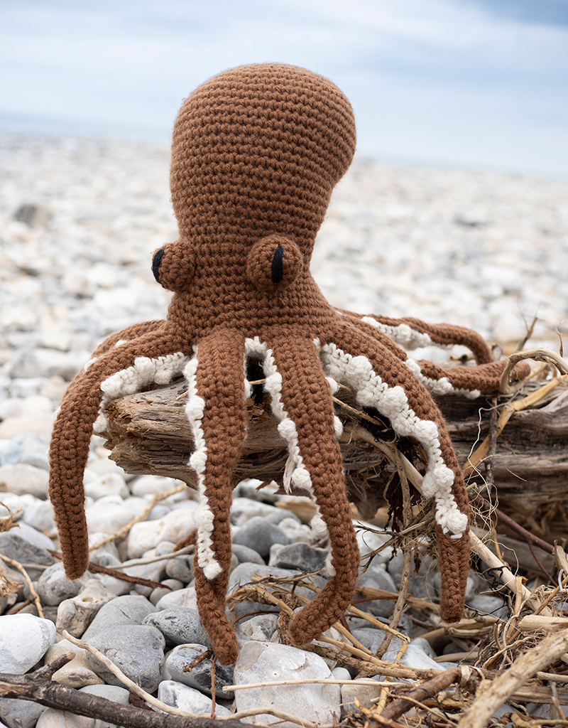 large octopus crochet pattern