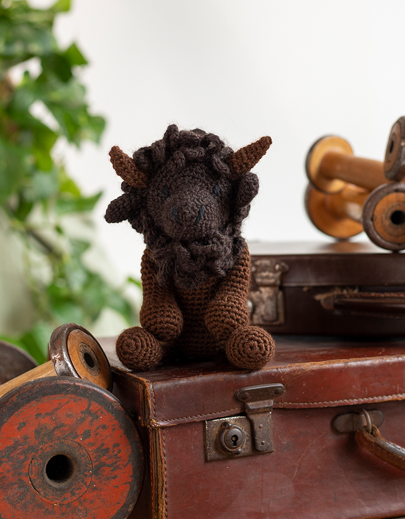 Beginner Crochet Bison Kit | TOFT