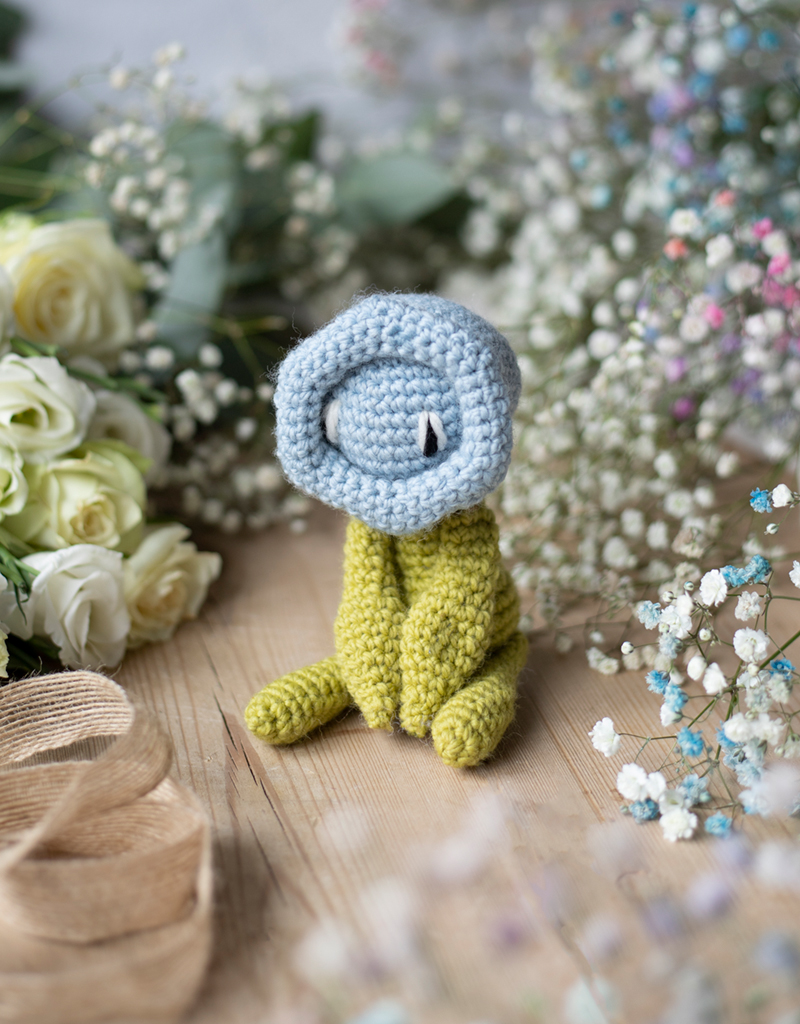Crochet your own: Mini Bluebell Crochet Kit | TOFT