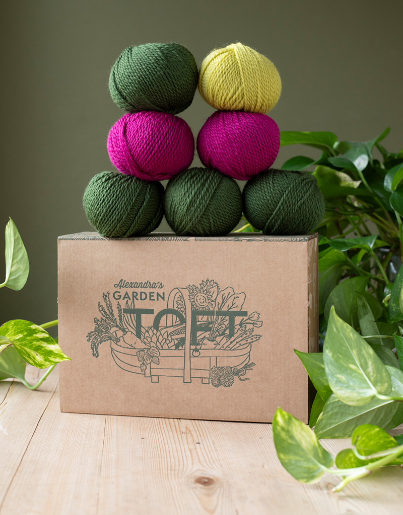 Crochet your own: Maranta Fascinator Crochet Kit | TOFT