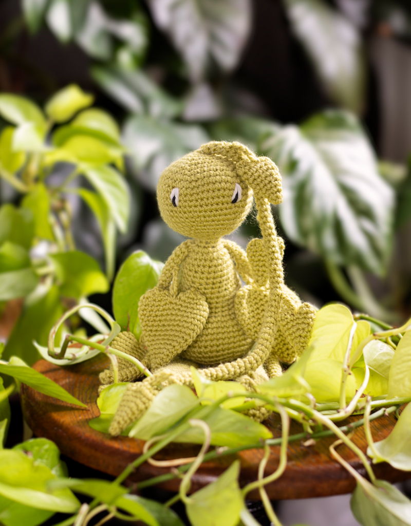 Crochet Your Own Devil's Ivy Pothos Houseplant Kit | TOFT