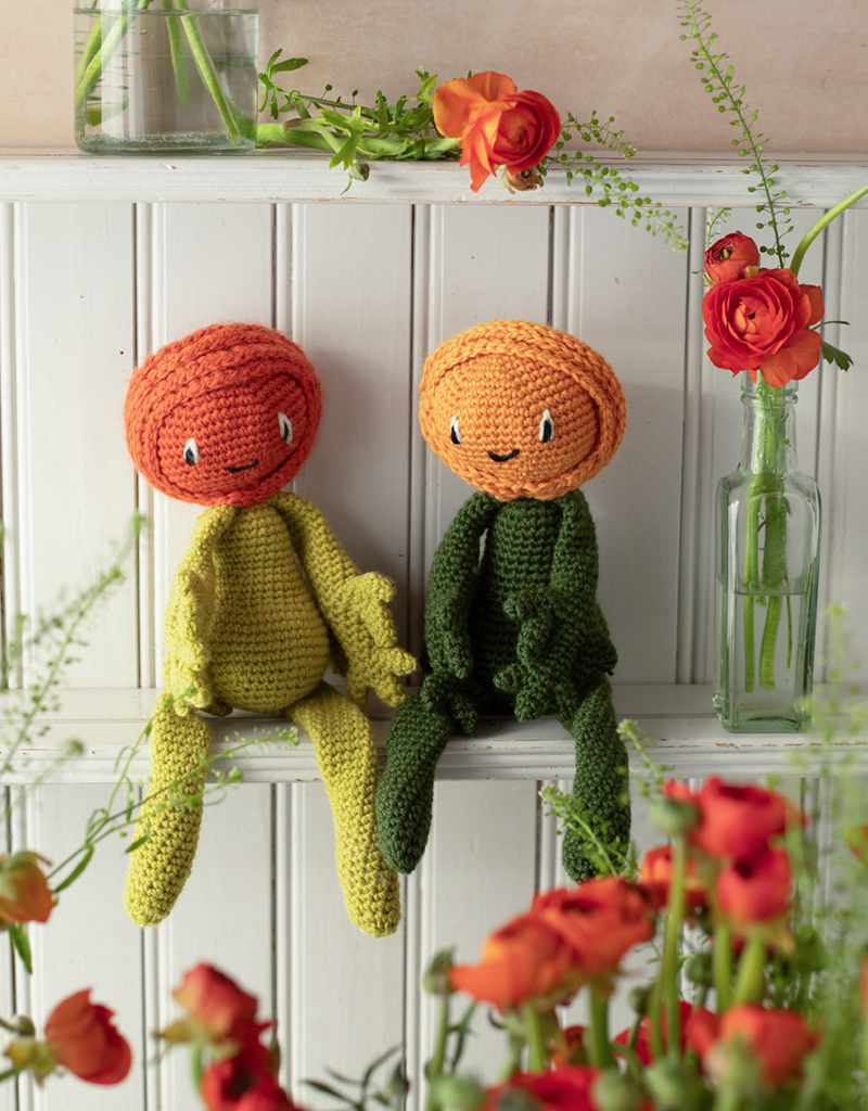 Crochet your own: Ranunculus Kit | TOFT