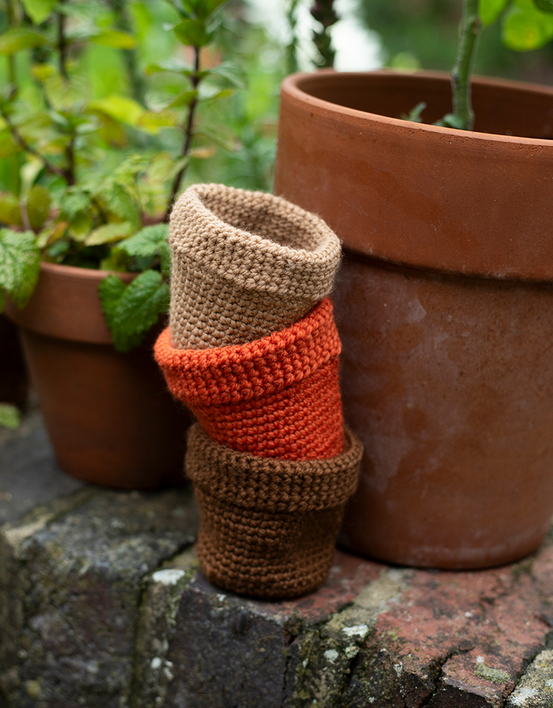 Easy Terracotta Plant Pot Crochet Kit | TOFT