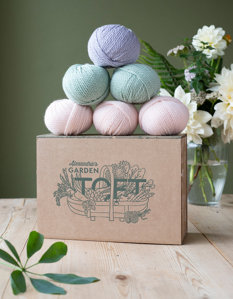 Crochet your own: Sweet Pea Crochet Kit | TOFT