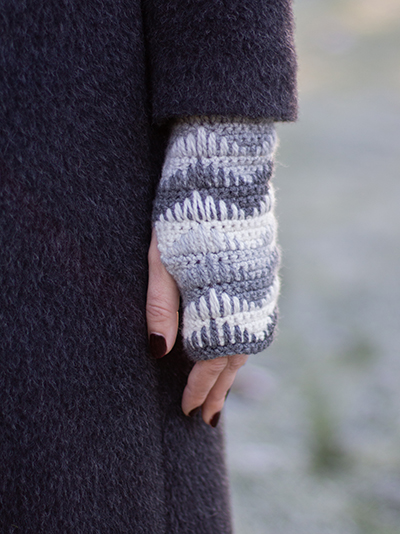 Hemlock Wristwarmers Crochet Kit | TOFT
