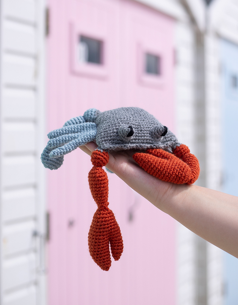 Easy Blue Crab Crochet Kit | TOFT