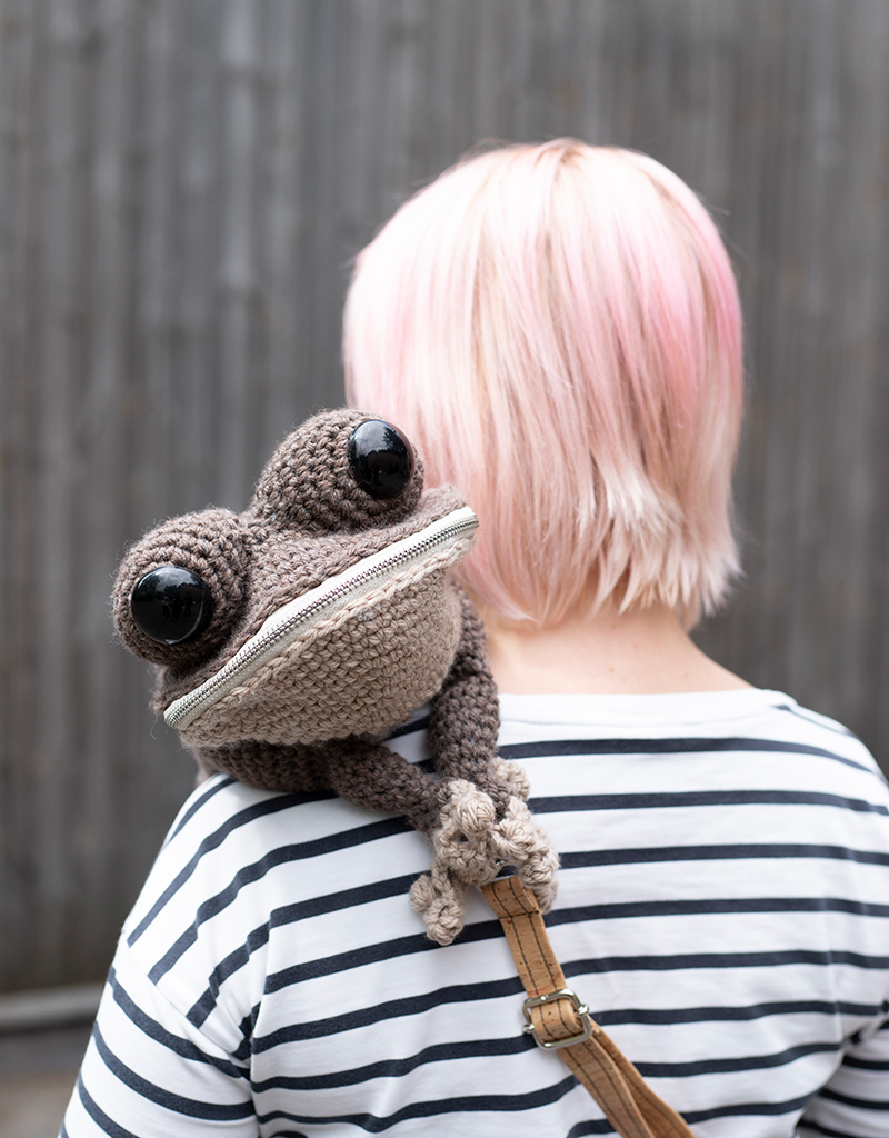 Frog Bag Crochet Pattern | TOFT