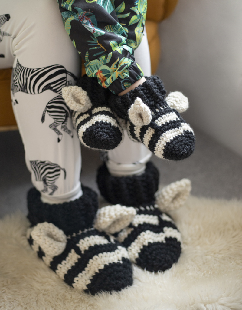 Adult Zebra Booties Crochet Kit | TOFT