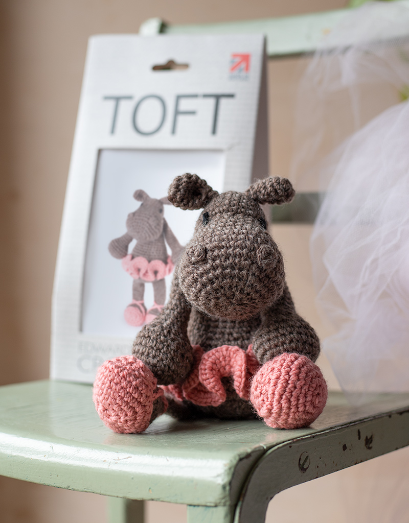 Edward's Menagerie Crochet Patterns Video Guide | TOFT