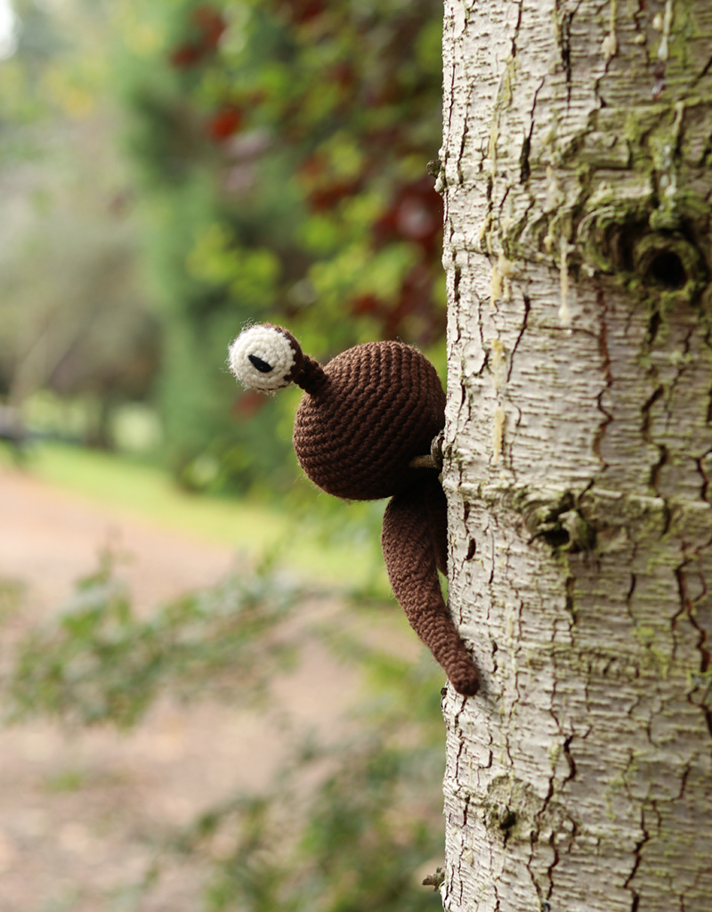 Edwards Menagerie: A Book of Crochet Soft Toy Animal Patterns by Kerry Lord